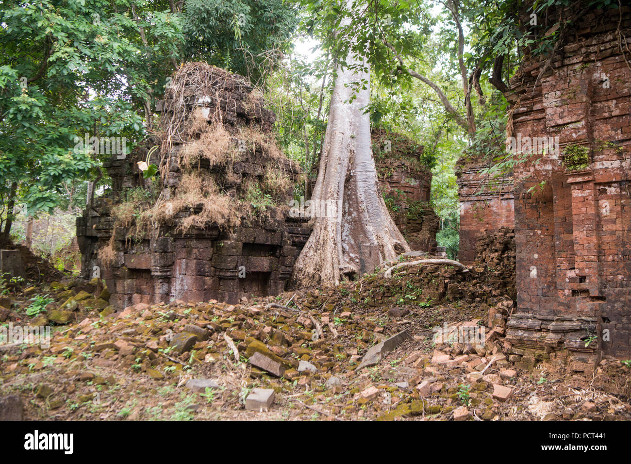 the Khmer Temple of Prasat Neak Buos east of the Town of Sra Em north of the city Preah Vihear ...