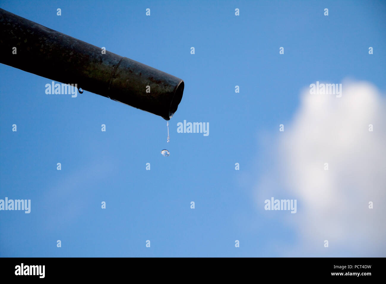 Water flowing from pipe hi-res stock photography and images - Alamy