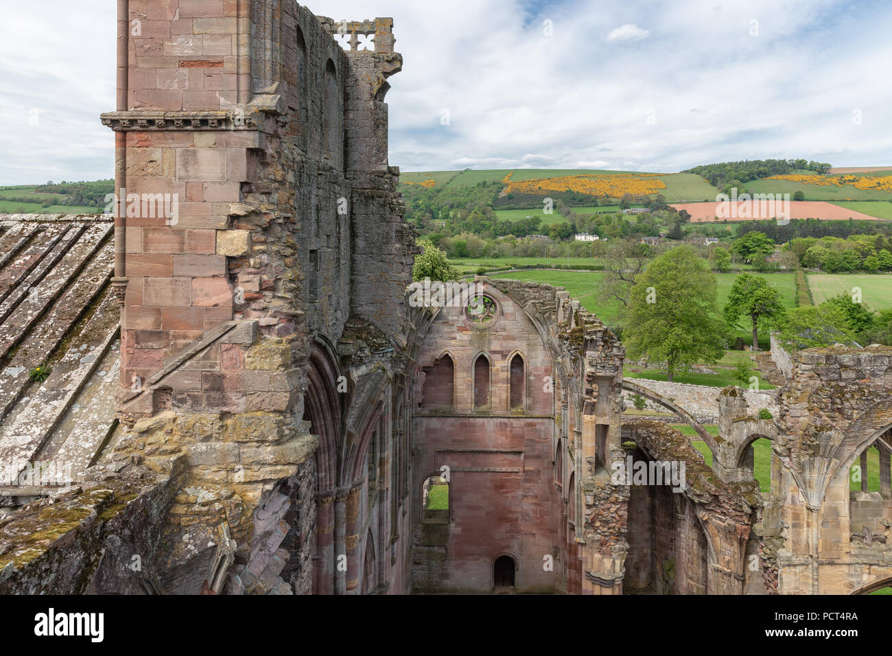 Abbey scottish hi-res stock photography and images - Alamy