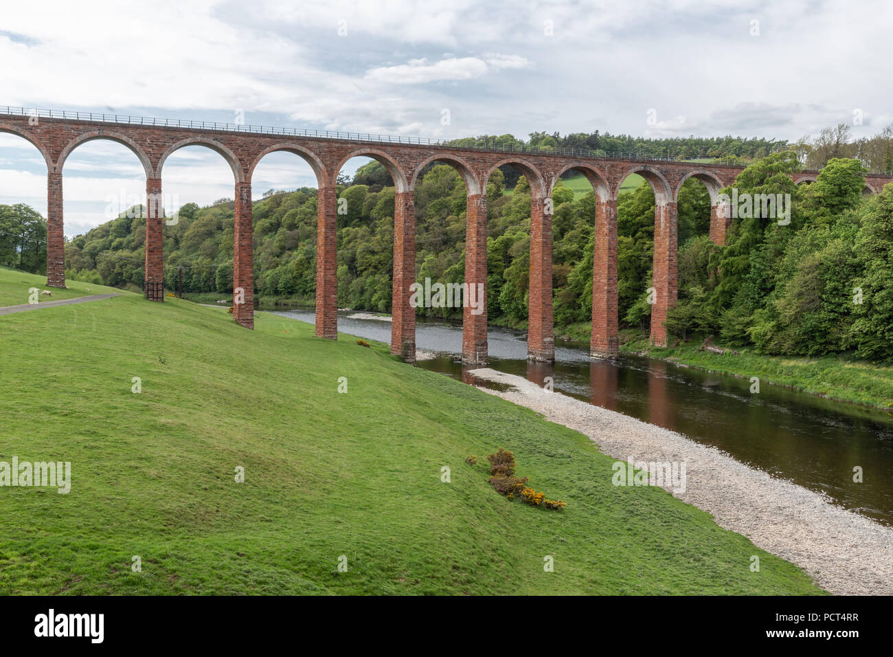 Borders railway hi-res stock photography and images - Alamy