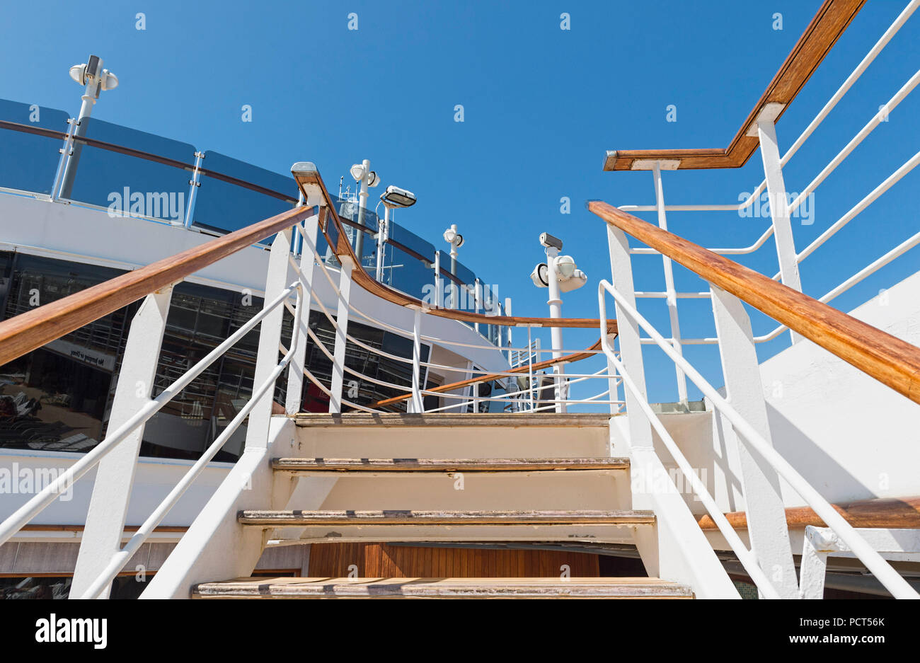 Queen Victoria Cruise Ship deck Stock Photo - Alamy