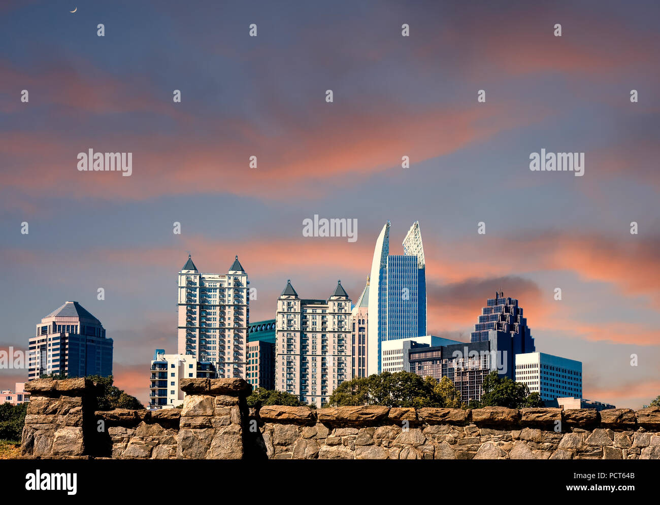 American city skyline hi-res stock photography and images - Alamy