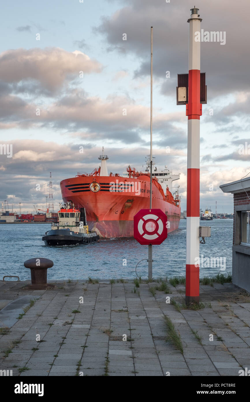Oil tanker bow hi-res stock photography and images - Alamy