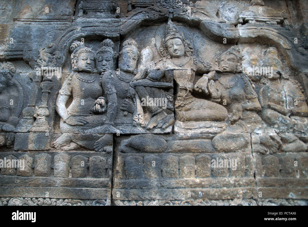 Stone carvings on the walls of Borobudur Temple, Magelang, Jawa Tengah ...