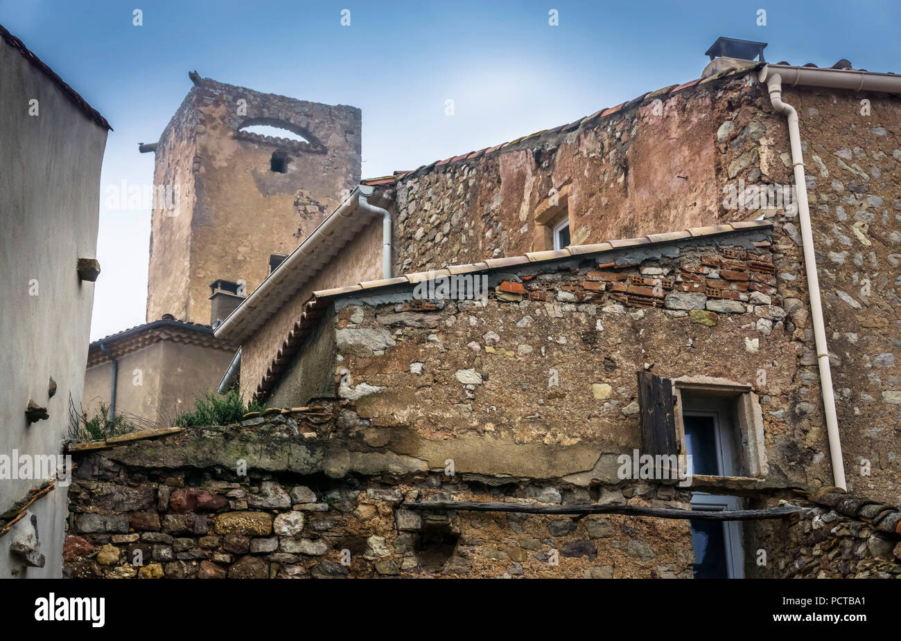 View on houses historical hi-res stock photography and images - Alamy