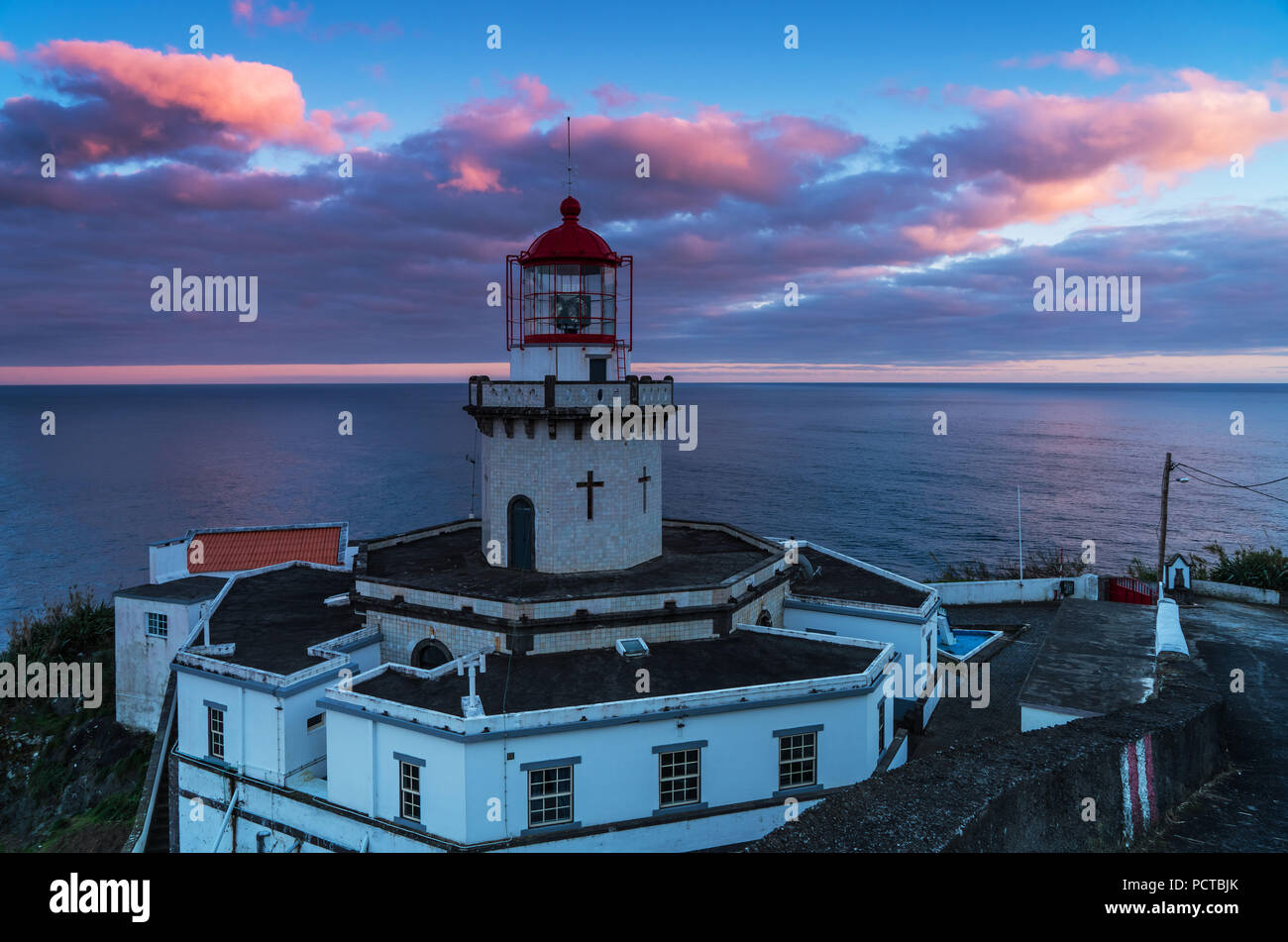 Lighthouse, Ponta do Arnel, Sao Miguel, Azores Stock Photo - Alamy