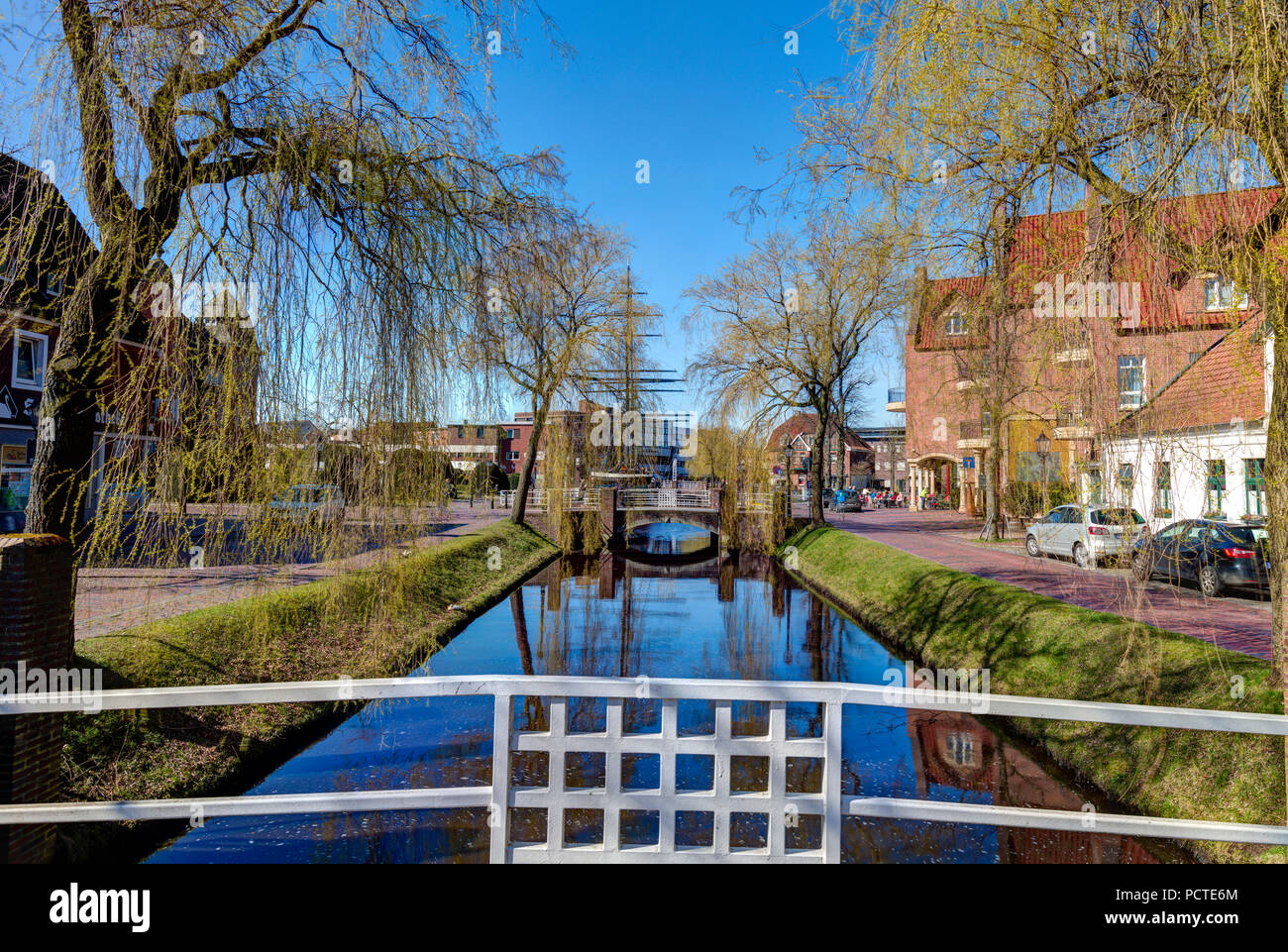 Idyll on the main canal, Spring, Papenburg, Emsland, Lower Saxony ...