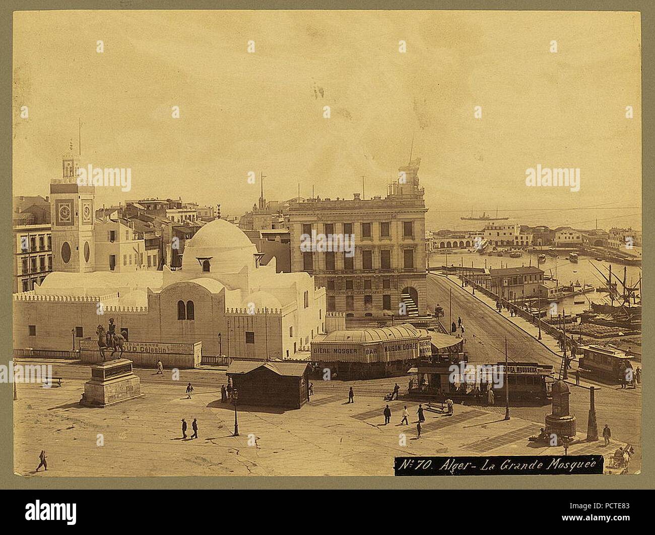 La grande mosquée alger hi-res stock photography and images - Alamy