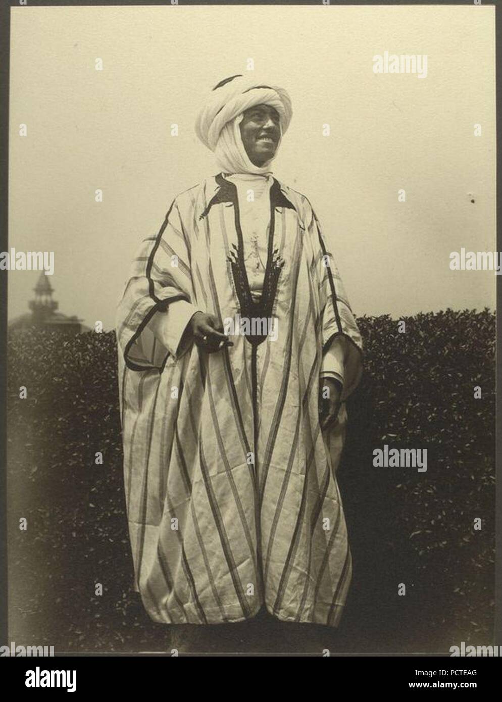 Algerian man hi-res stock photography and images - Alamy