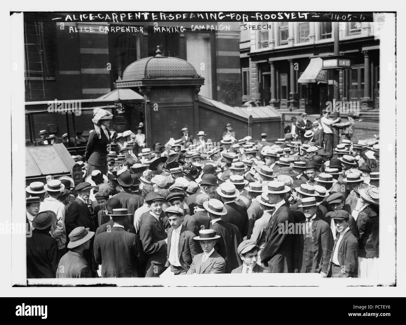 Alice Carpenter speaking for Roosevelt Stock Photo - Alamy
