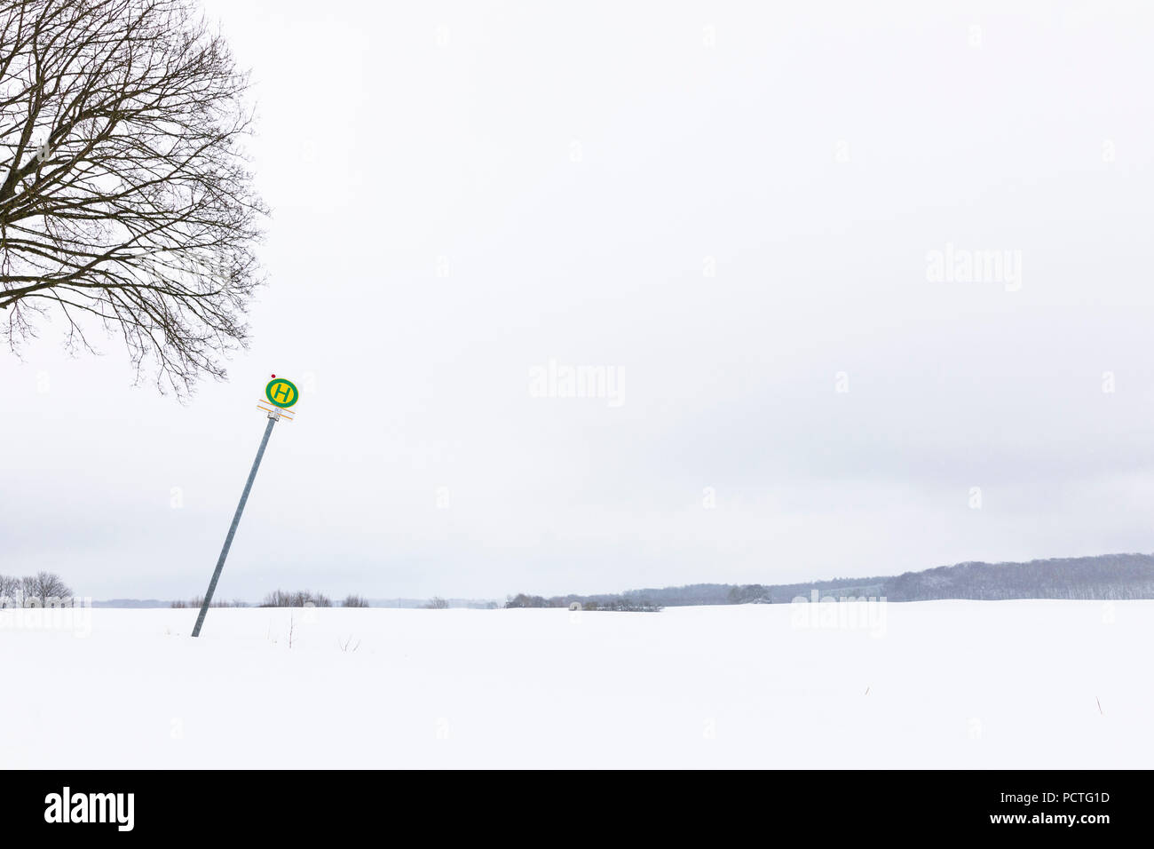 Bus stop snow germany hi-res stock photography and images - Alamy
