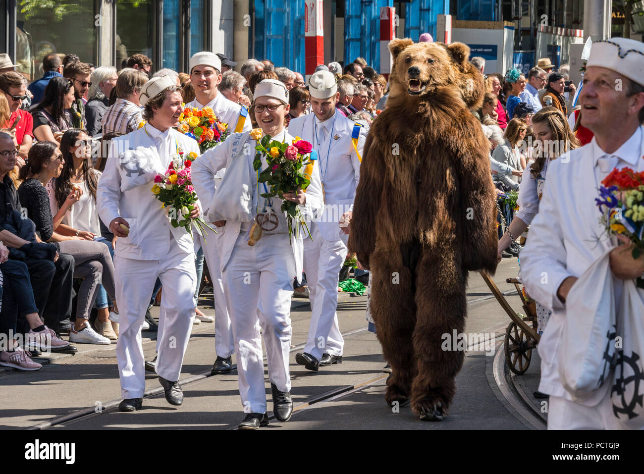 Guild symbol baker hi-res stock photography and images - Alamy