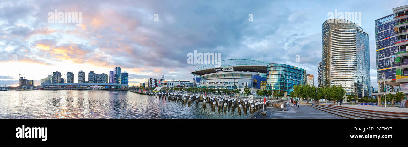 Landscape, Docklands, Waterfront at Sunset, Melbourne, Victoria ...