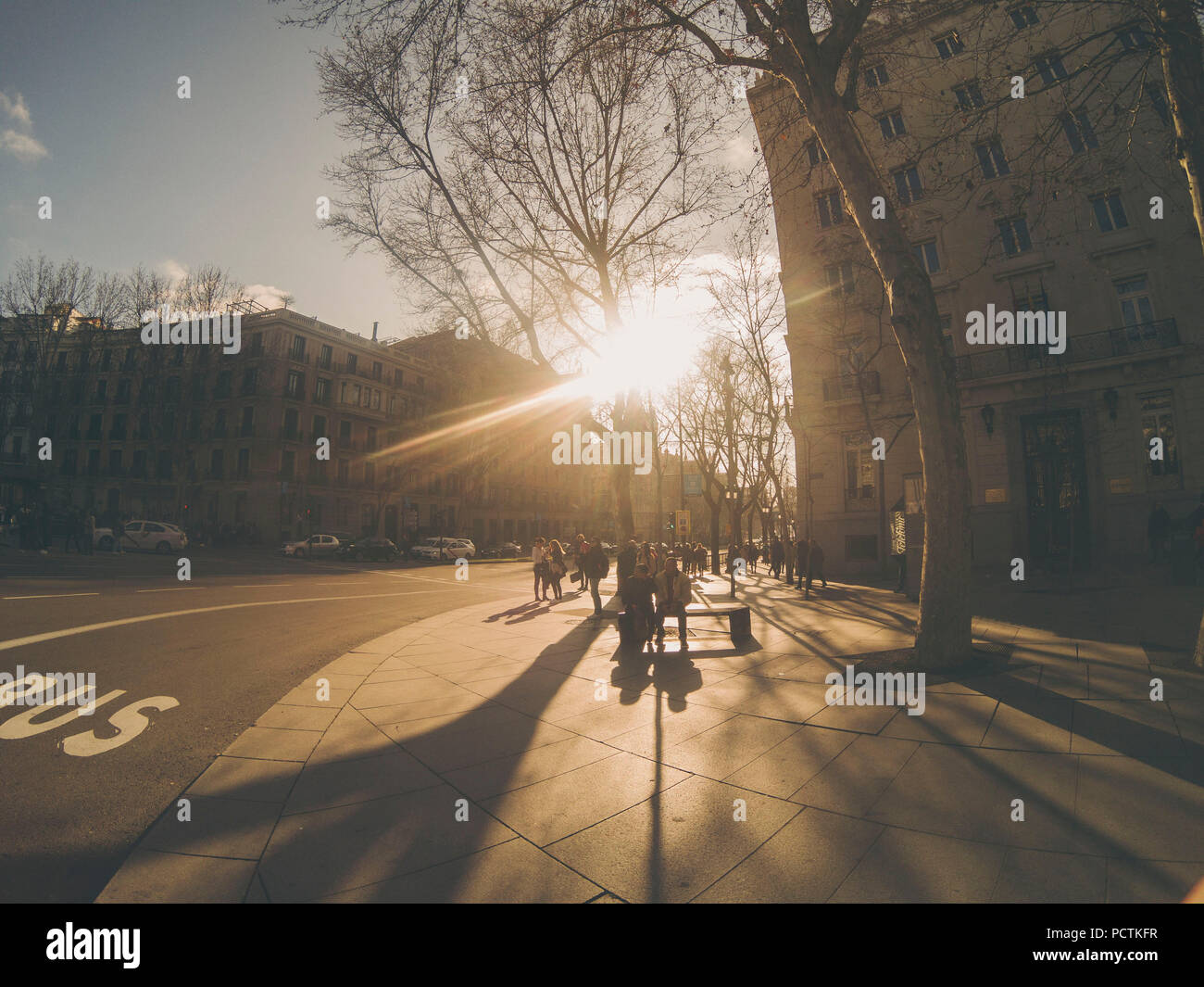 Street light scene hi-res stock photography and images - Alamy