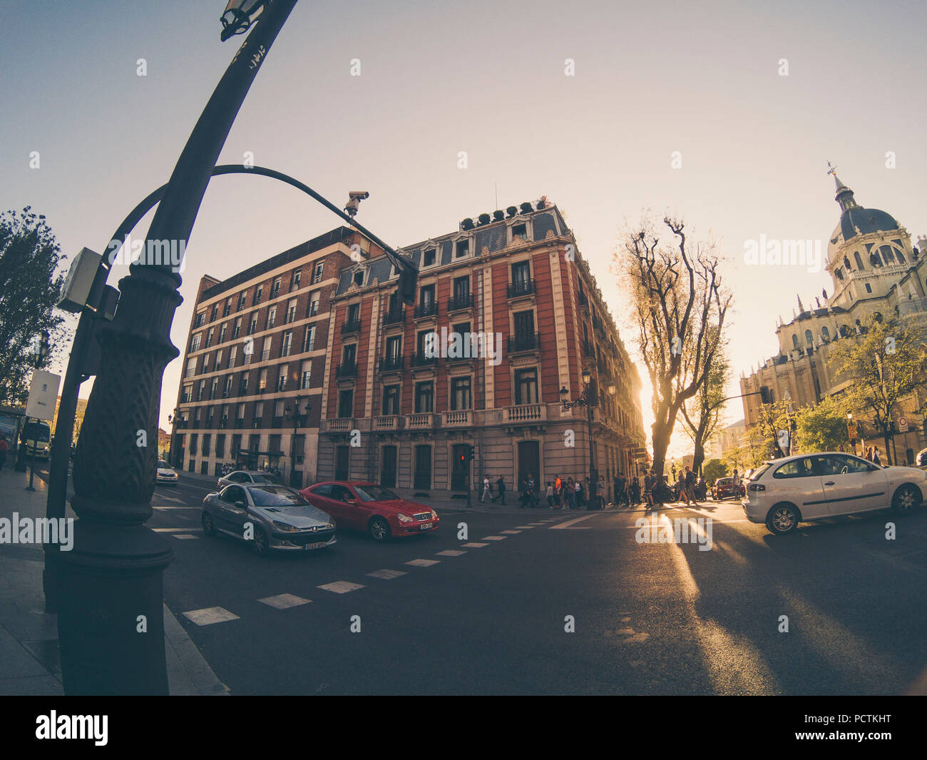 Madrid streets hi-res stock photography and images - Alamy
