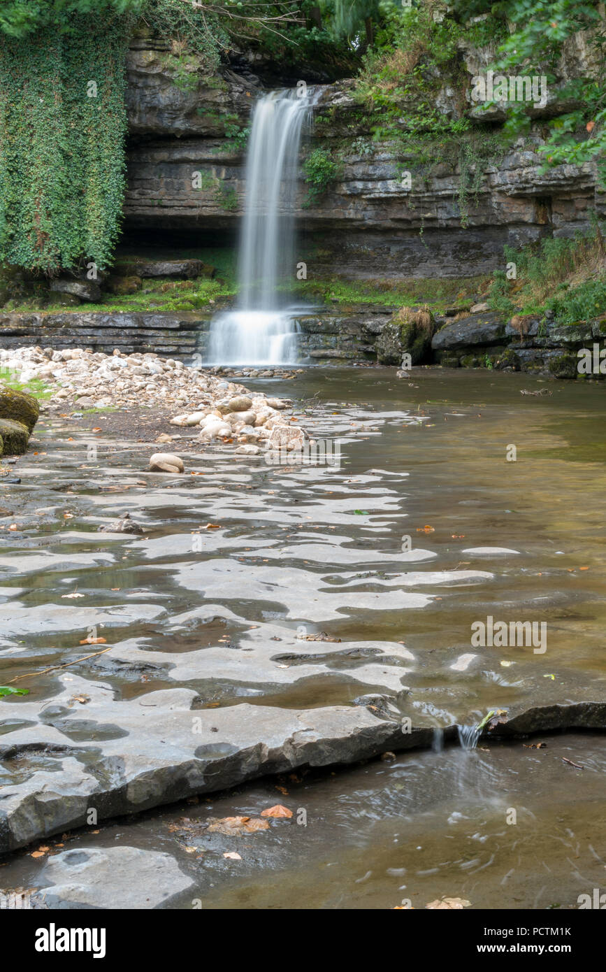 View of Askrigg Waterfall in the Yorkshire Dales National Park Stock ...