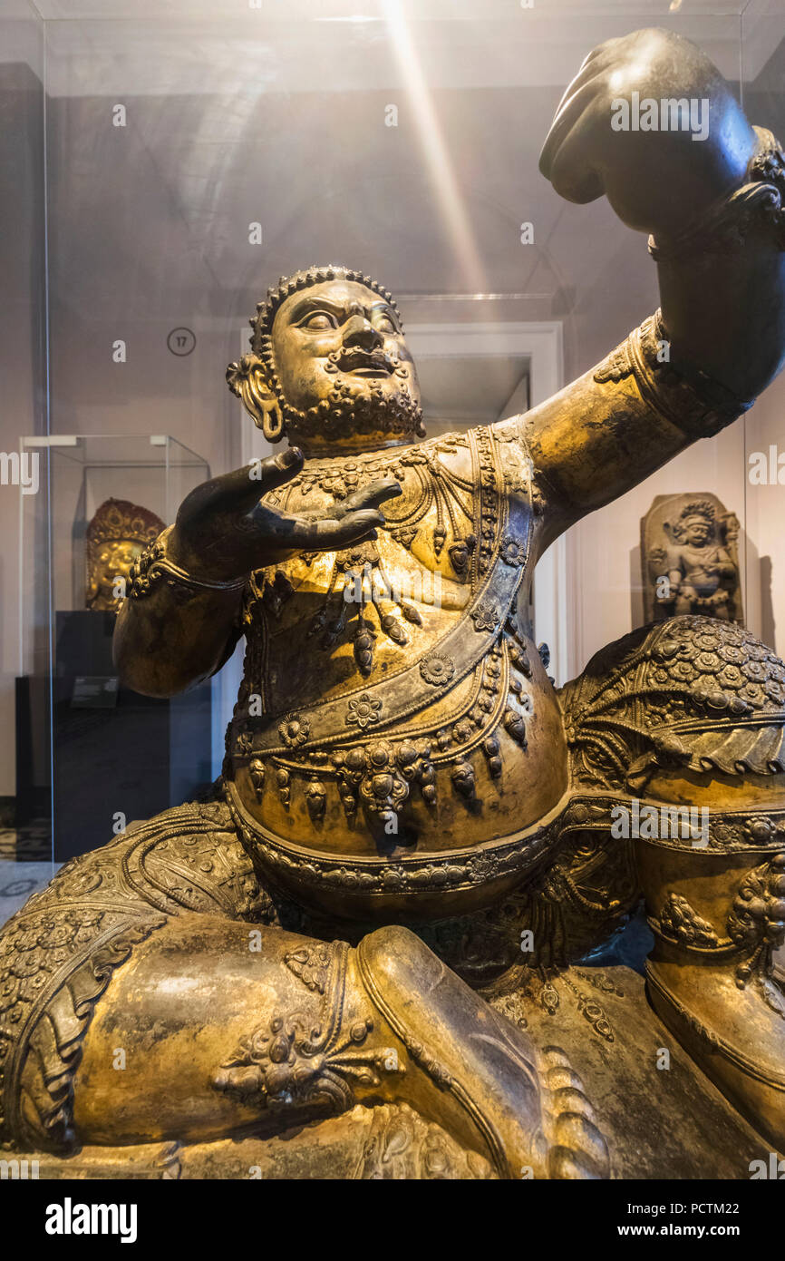 Statue of The Mahasiddha Virupa (1403-24 Stock Photo - Alamy