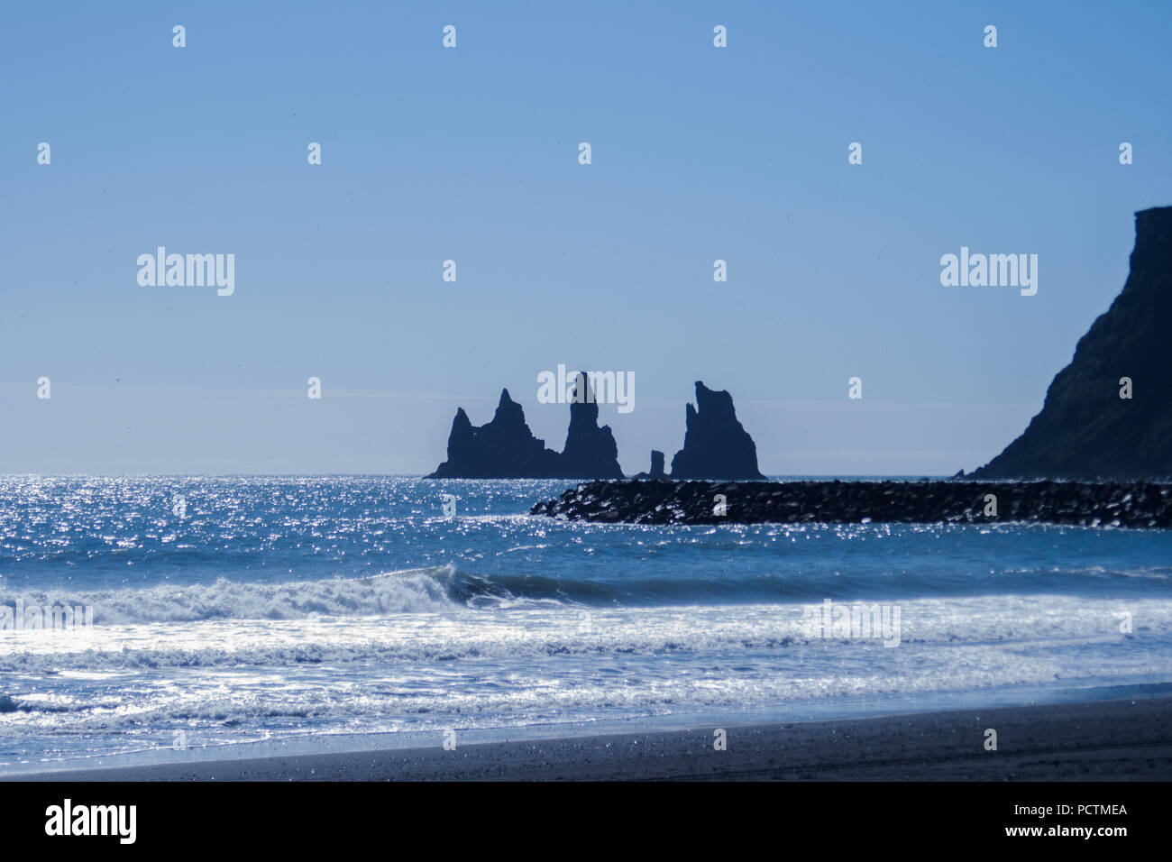 Ocean and rocky islands. Iceland landscape beach Stock Photo - Alamy