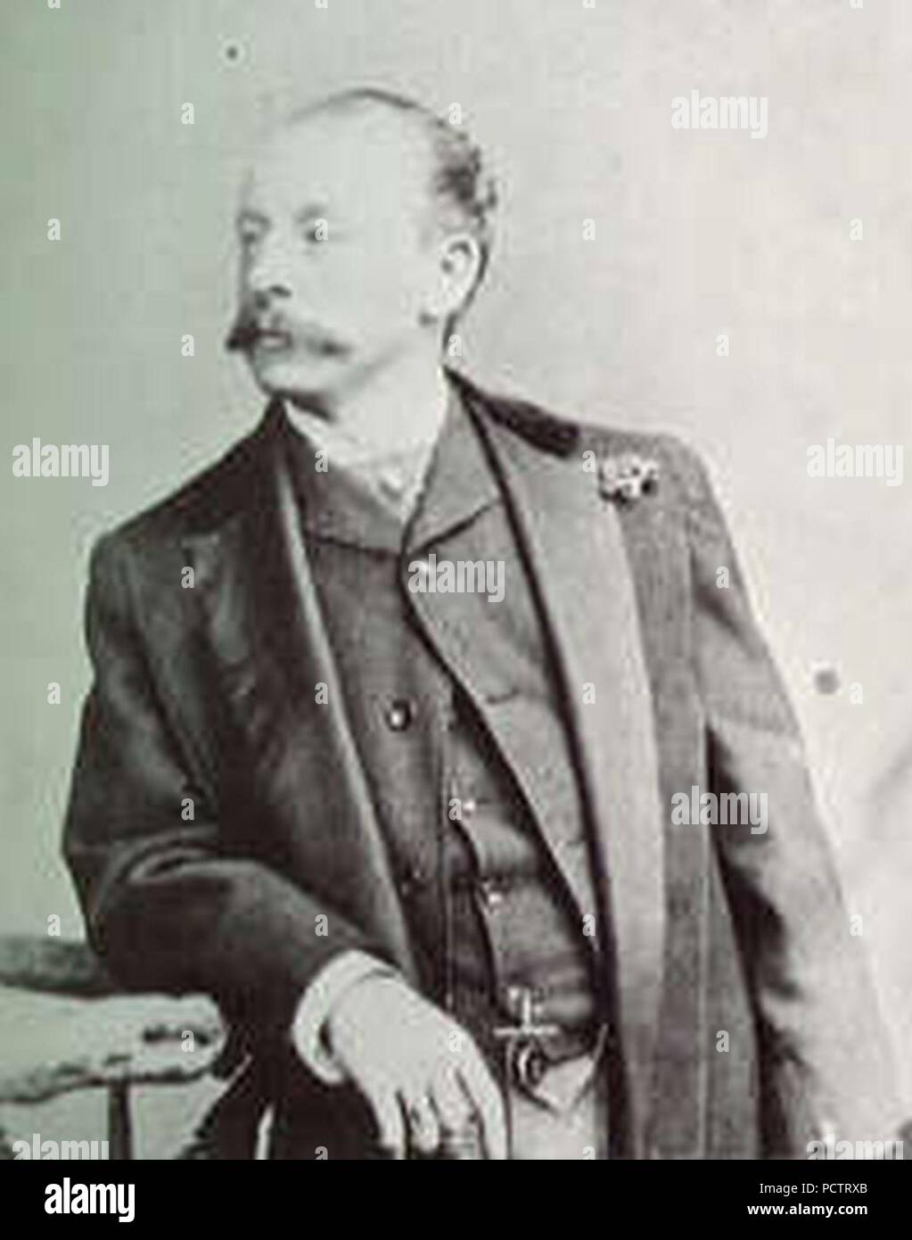 Alfred thompson hi-res stock photography and images - Alamy