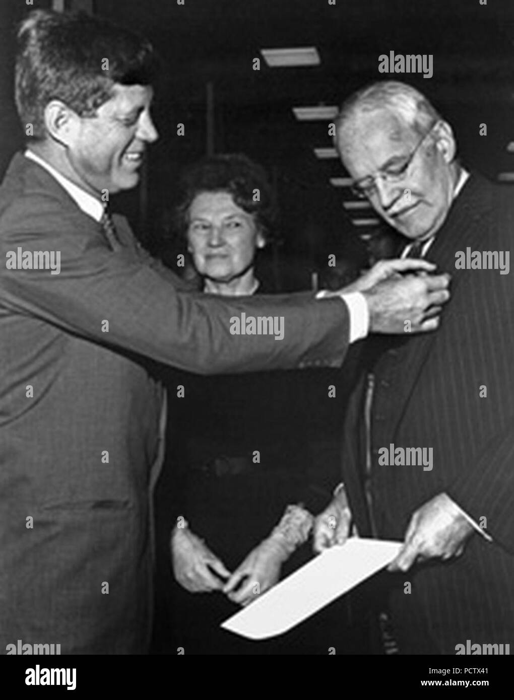 Allen dulles hi-res stock photography and images - Alamy