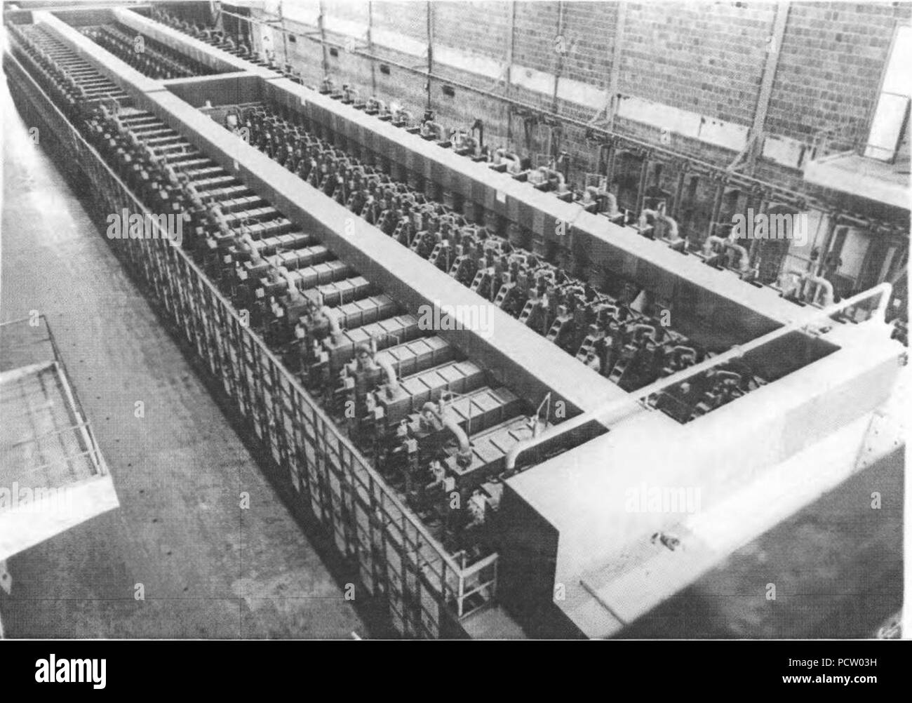 Calutron hi-res stock photography and images - Alamy