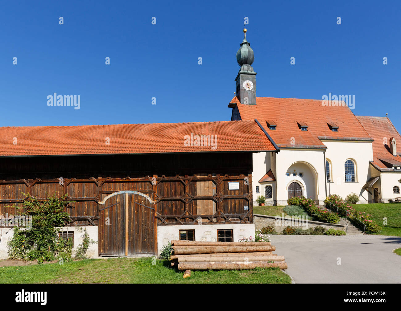 Church of St. Michael and Bundwerkstadel, Tyrlbrunn, Palling ...