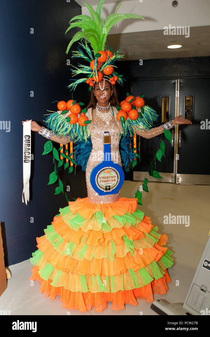 Miss curacao 2015 hi-res stock photography and images - Alamy