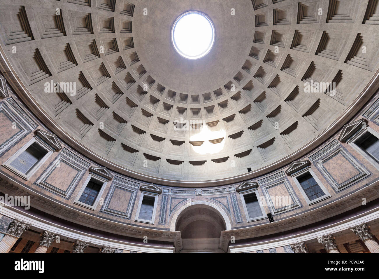 Cupola room in the pantheon hi-res stock photography and images - Alamy