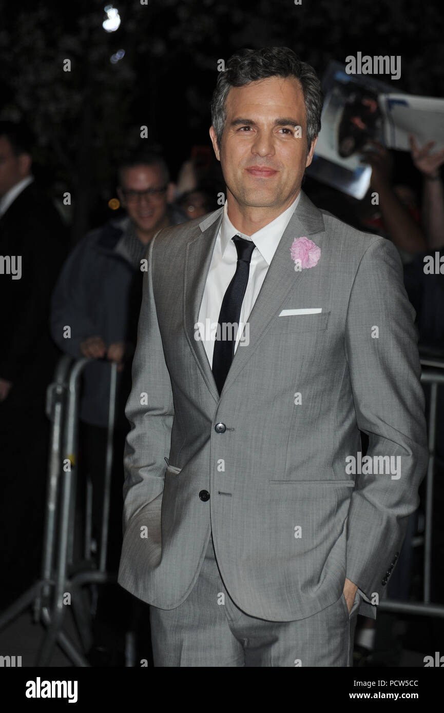 NEW YORK, NY - APRIL 28: Mark Ruffalo attend The Cinema Society & Audi ...