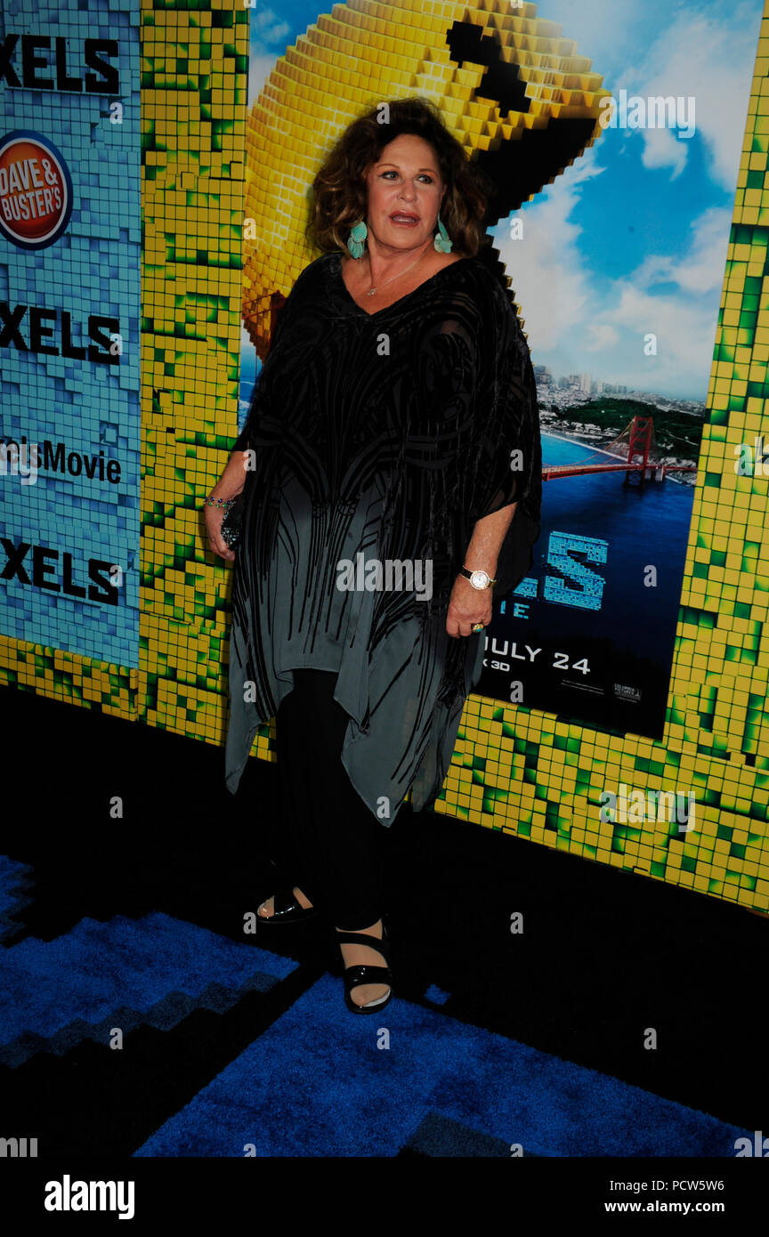 NEW YORK, NY - JULY 18: Actors Ashley Benson, Josh Gad, Peter Dinklage ...