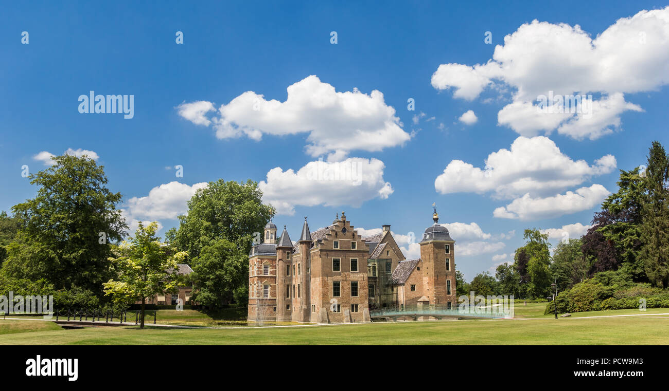 Panorama of the historic Ruurlo castle, Holland Stock Photo - Alamy