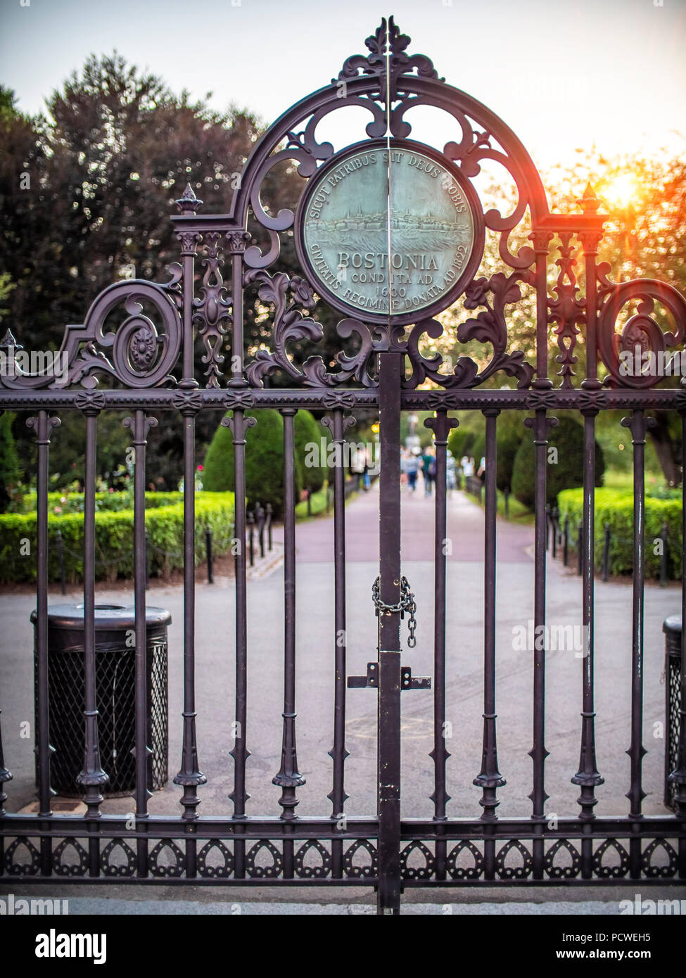 Boston park gate hi-res stock photography and images - Alamy
