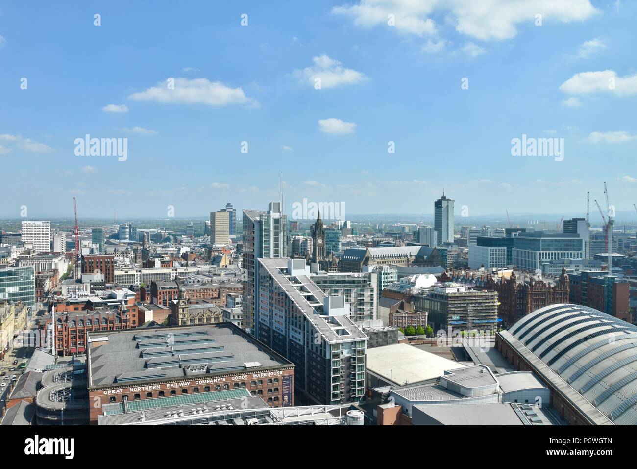 Aerial view of manchester hi-res stock photography and images - Alamy