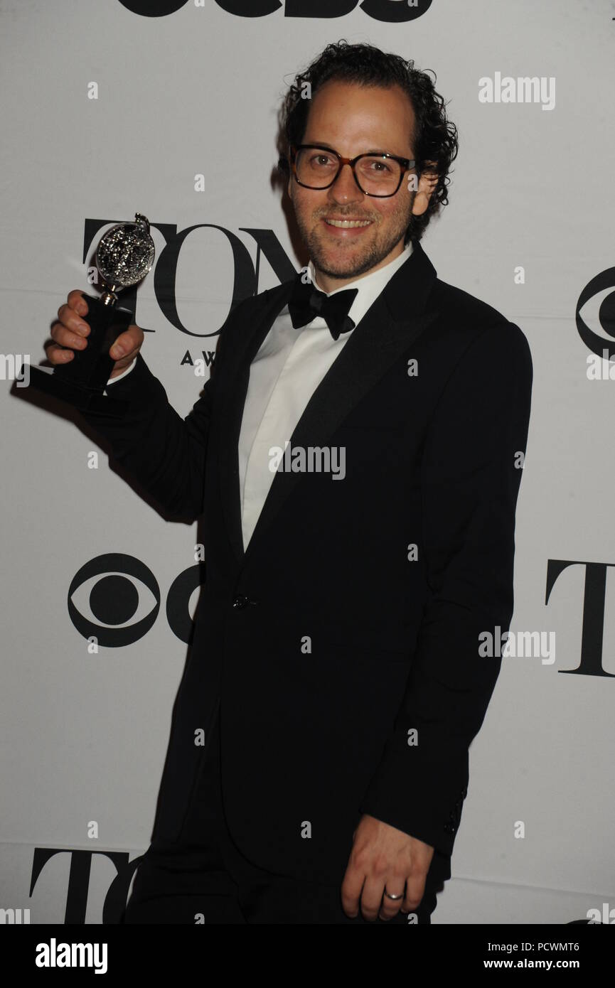 NEW YORK, NY - JUNE 07: Sam Gold attends the American Theatre Wing's ...