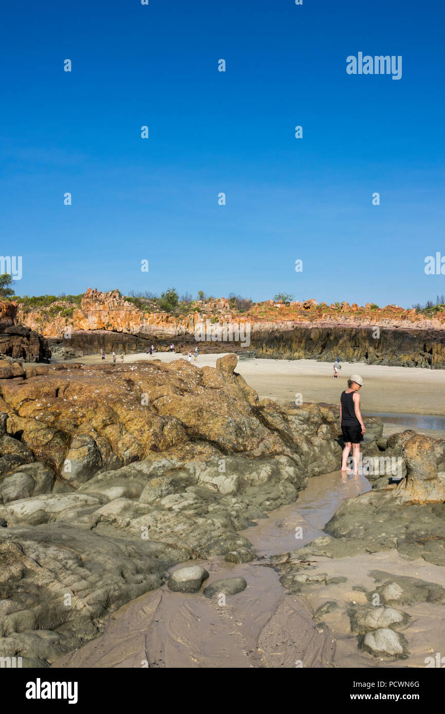 Cruise ship passengers at Langgi Inlet, Collier Bay, Kimberlery ...