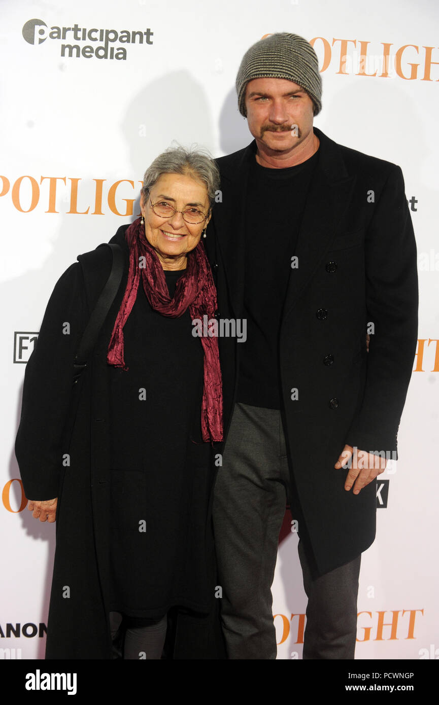 Heather schreiber hi-res stock photography and images - Alamy