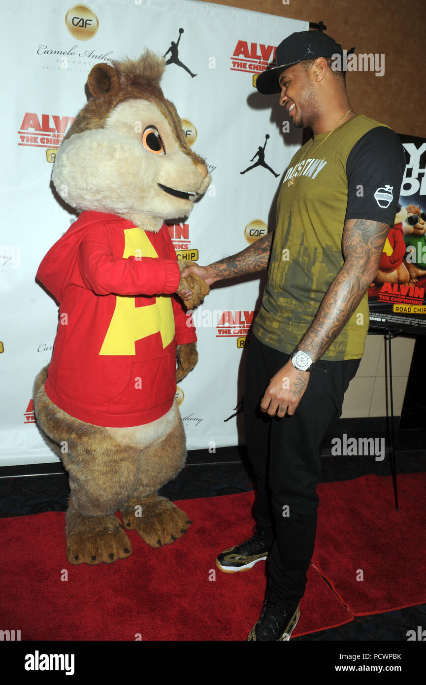 NEW YORK, NY - DECEMBER 15: Alvin of Alvin and the Chipmunks and ...