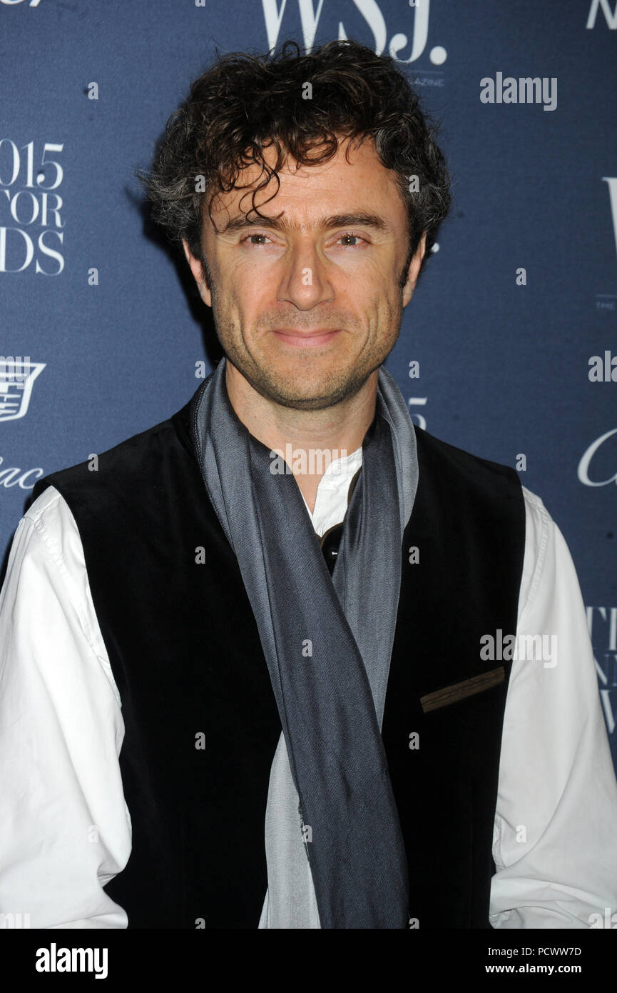 NEW YORK, NY - NOVEMBER 04: Thomas Heatherwick attends the 2015 WSJ ...