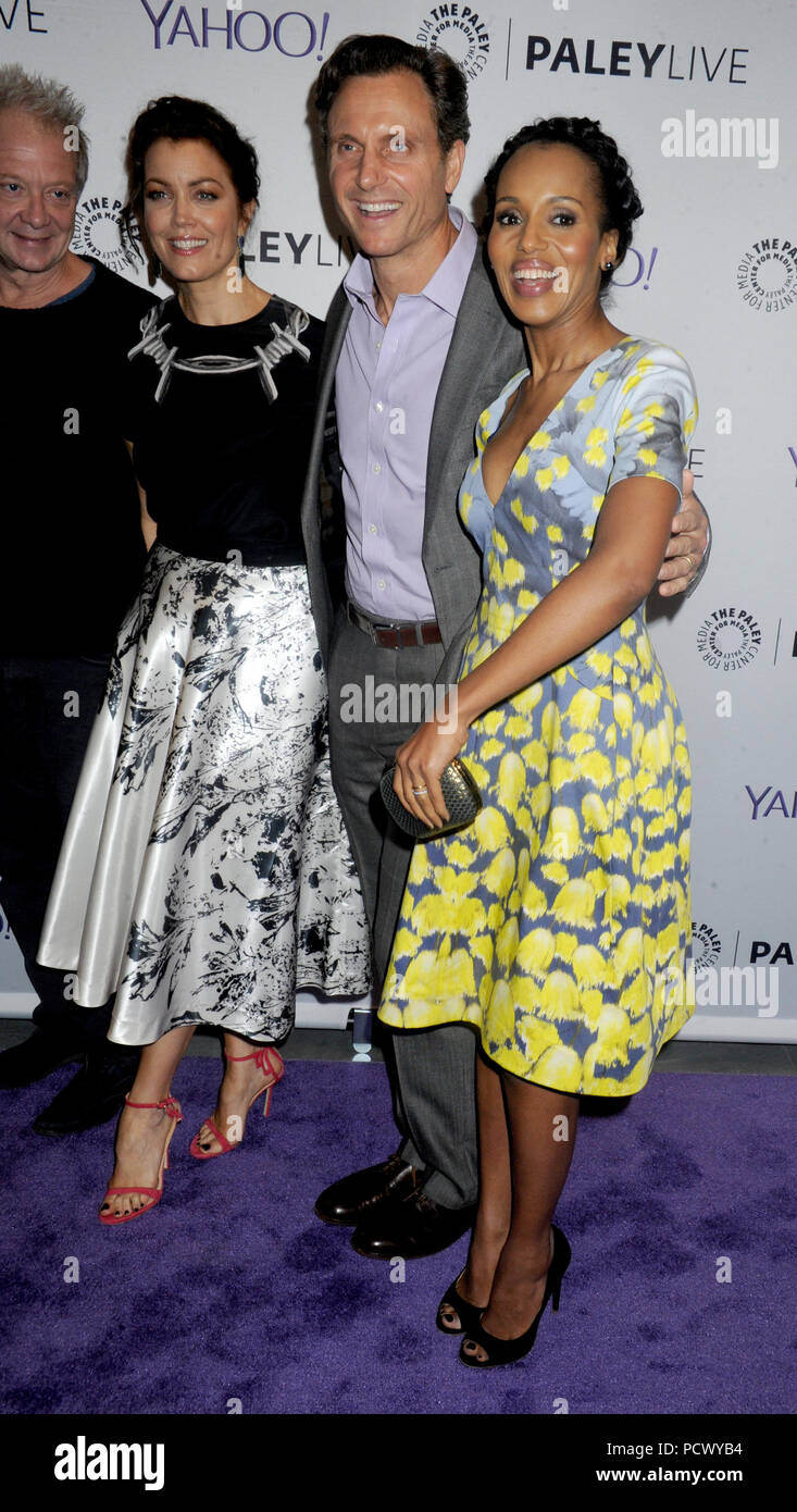 Tony goldwyn bellamy young scandal hi-res stock photography and images ...