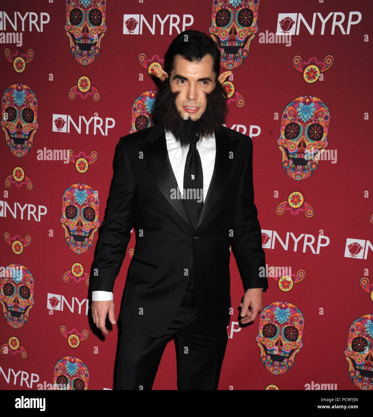 NEW YORK, NY - OCTOBER 30: Sam Kelly attends Bette Midler's annual ...