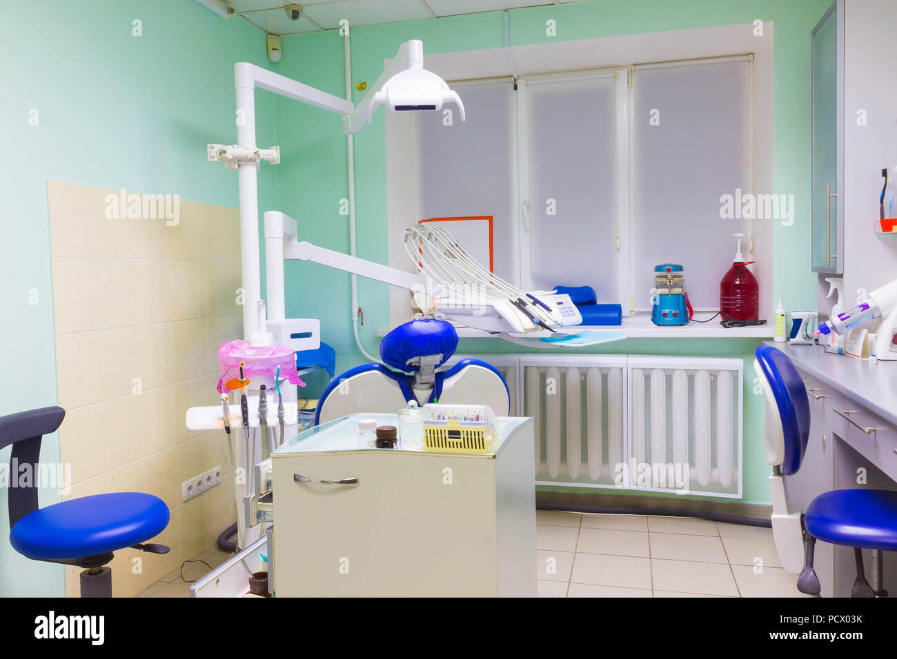 Interior of a modern dental surgery Stock Photo - Alamy