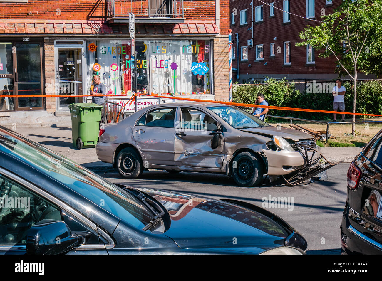 Bumper to bumper accident hi-res stock photography and images - Alamy