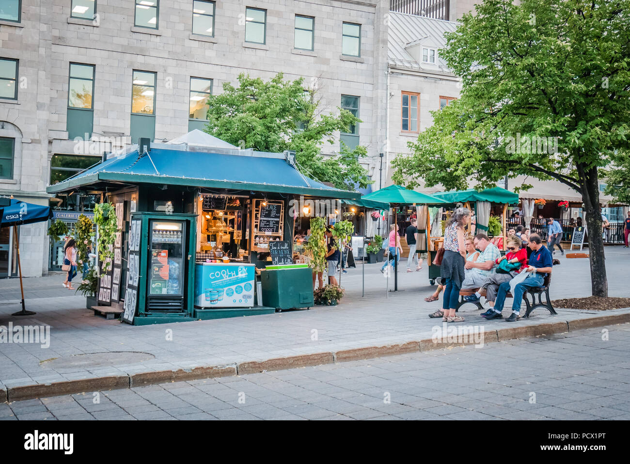 New public square hi-res stock photography and images - Alamy