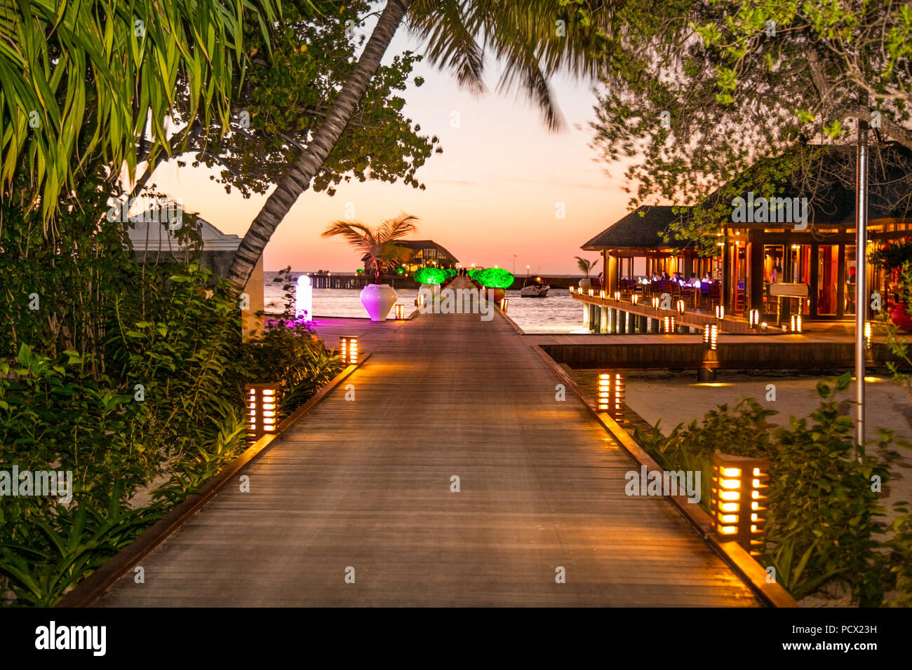 Maldivas resort hi-res stock photography and images - Alamy