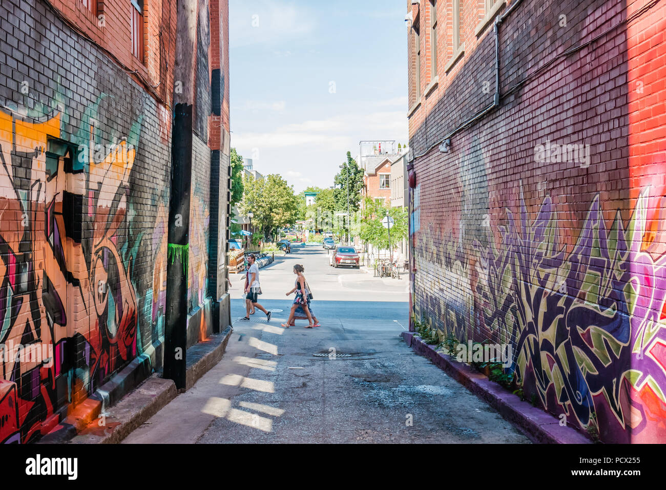 Montreal graffiti plateau hi-res stock photography and images - Alamy
