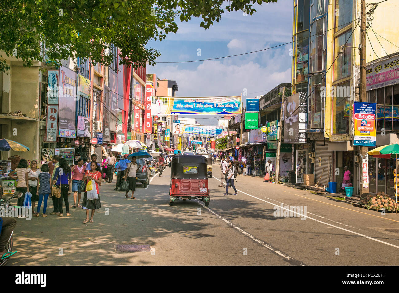 GALE, SRI LANKA-JAN 6, 2107: Local people in the street of Galle city ...