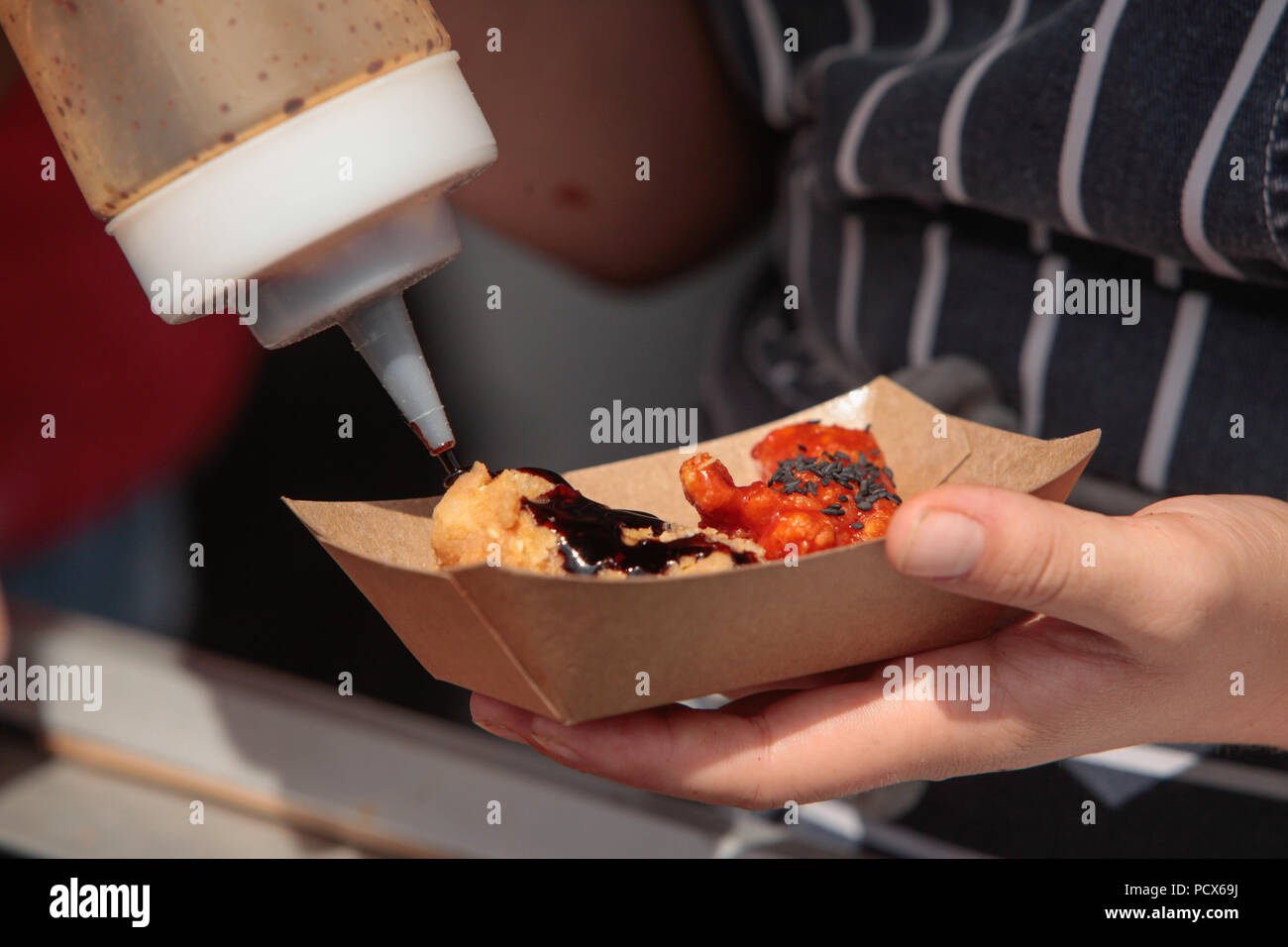 London chicken wing hi-res stock photography and images - Alamy