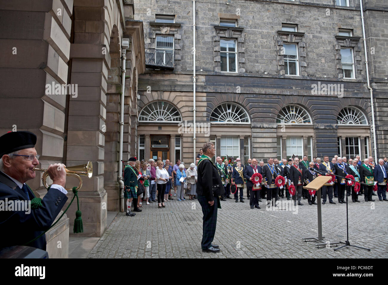 Freemasons ceremony hi-res stock photography and images - Alamy