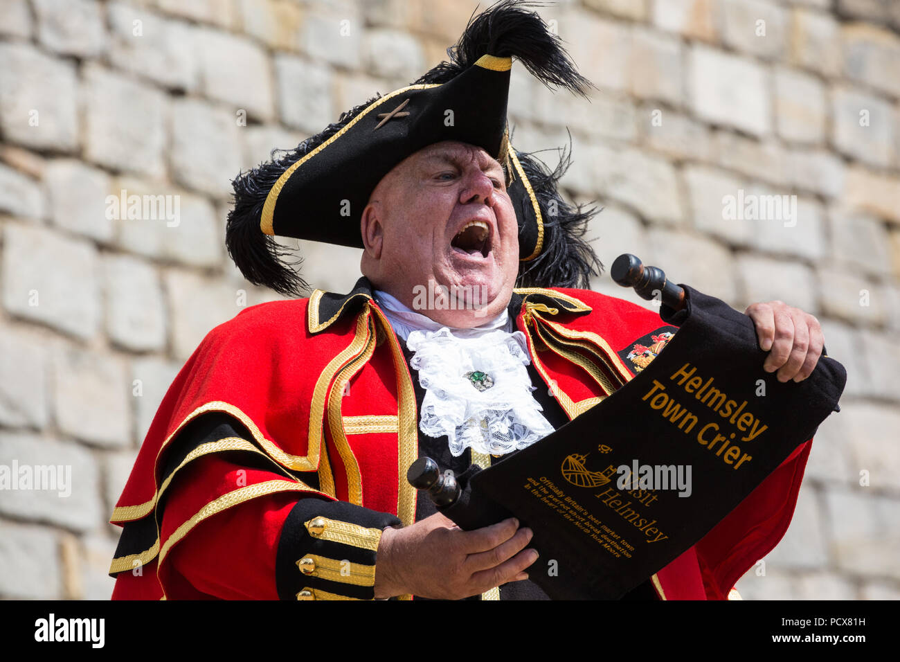 Helmsley castle summer uk hi-res stock photography and images - Alamy