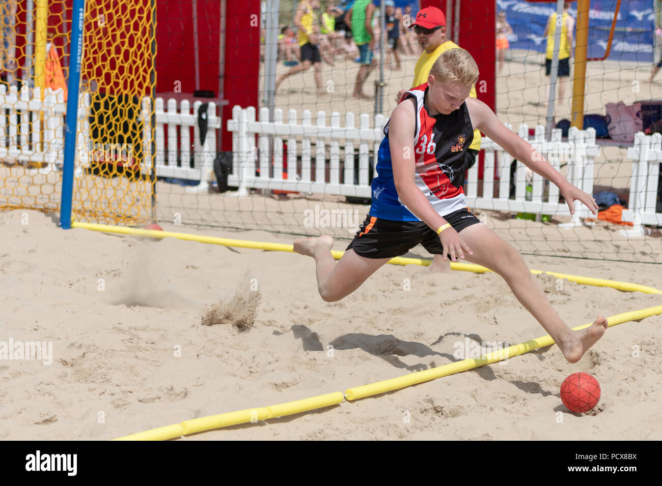 European beach handball championships hi-res stock photography and ...